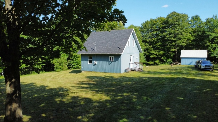 Maxxum 100 Centre inc.